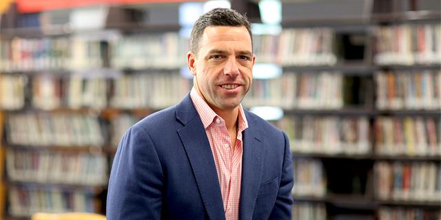 Chapel Talk #178: Ben Kesling ’02, Finding ‘True North’ | Wabash College