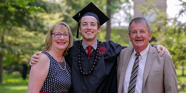 Giant Steps: Rippy Family Scholarship Supports Physics Research